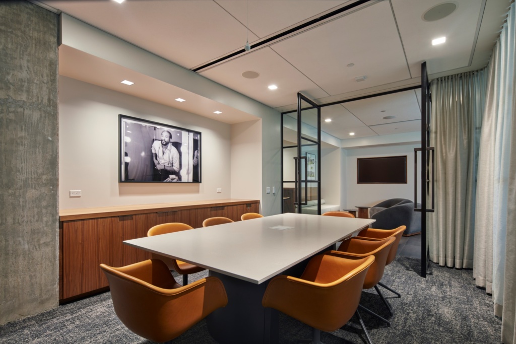 Universal Music Group, Executive Suite – ODAA design & architecture
